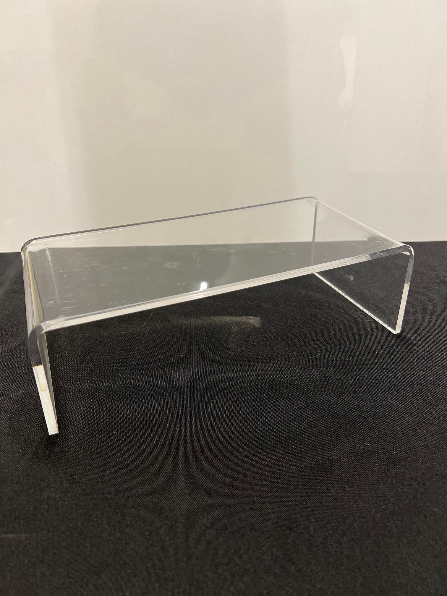 Clear Acrylic Display Riser or Stand, U-shaped Shelf for Collectibles ...