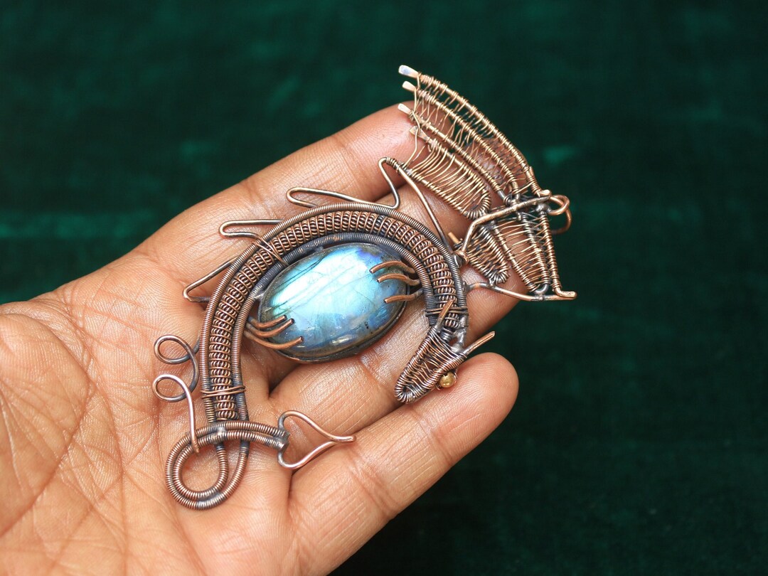 Blue Flash Labradorite Dragon Pendant, Copper Wire Wrapped Gemstone - Etsy