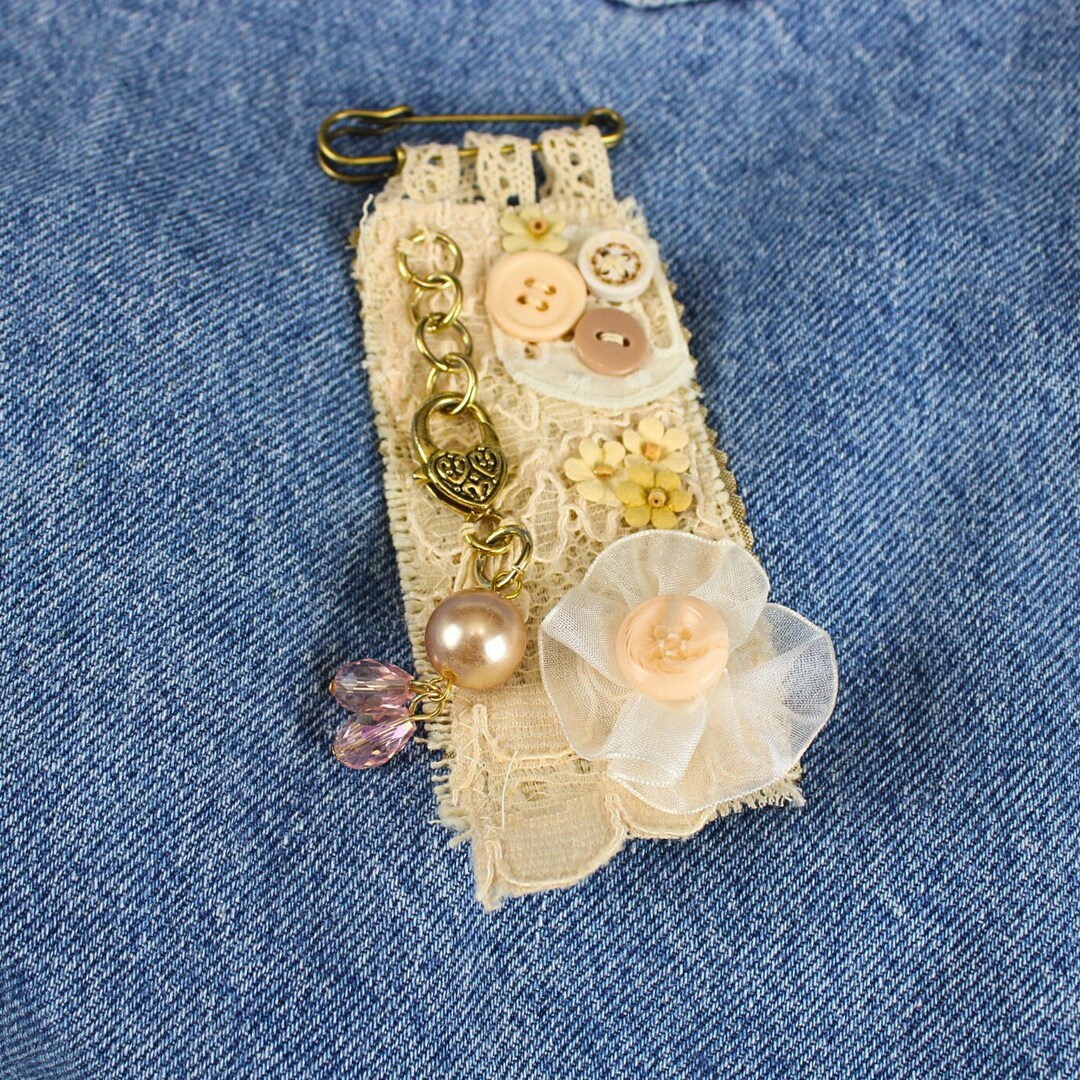 Fabric Cloth Brooch for Women, Cottagecore Fabric Jewelry Art, Fabric Kilt Pin, Upcycled ...