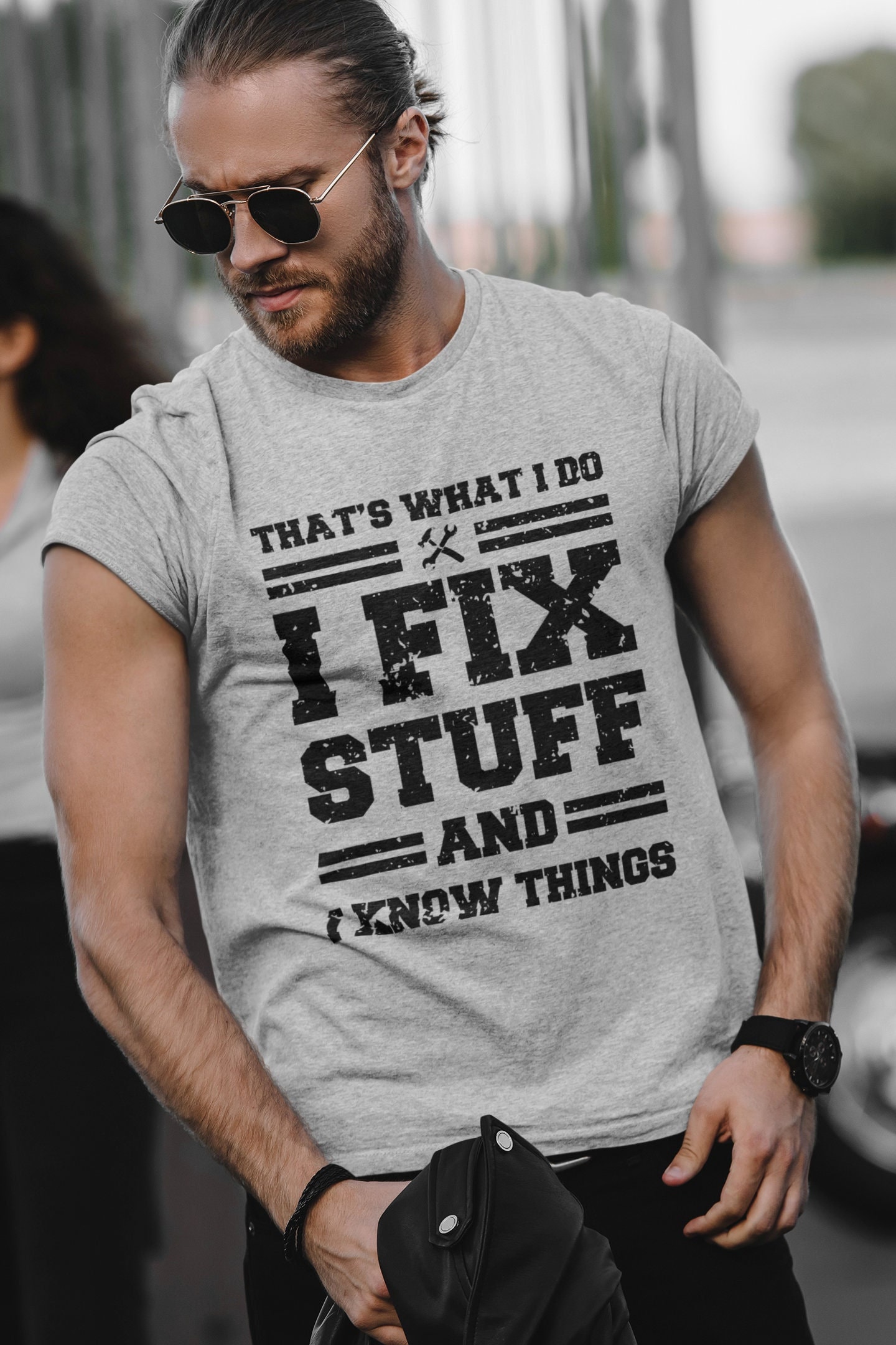 Funny Mechanic I Fix Stuff and Know Things Gift Shirt Humor - Etsy