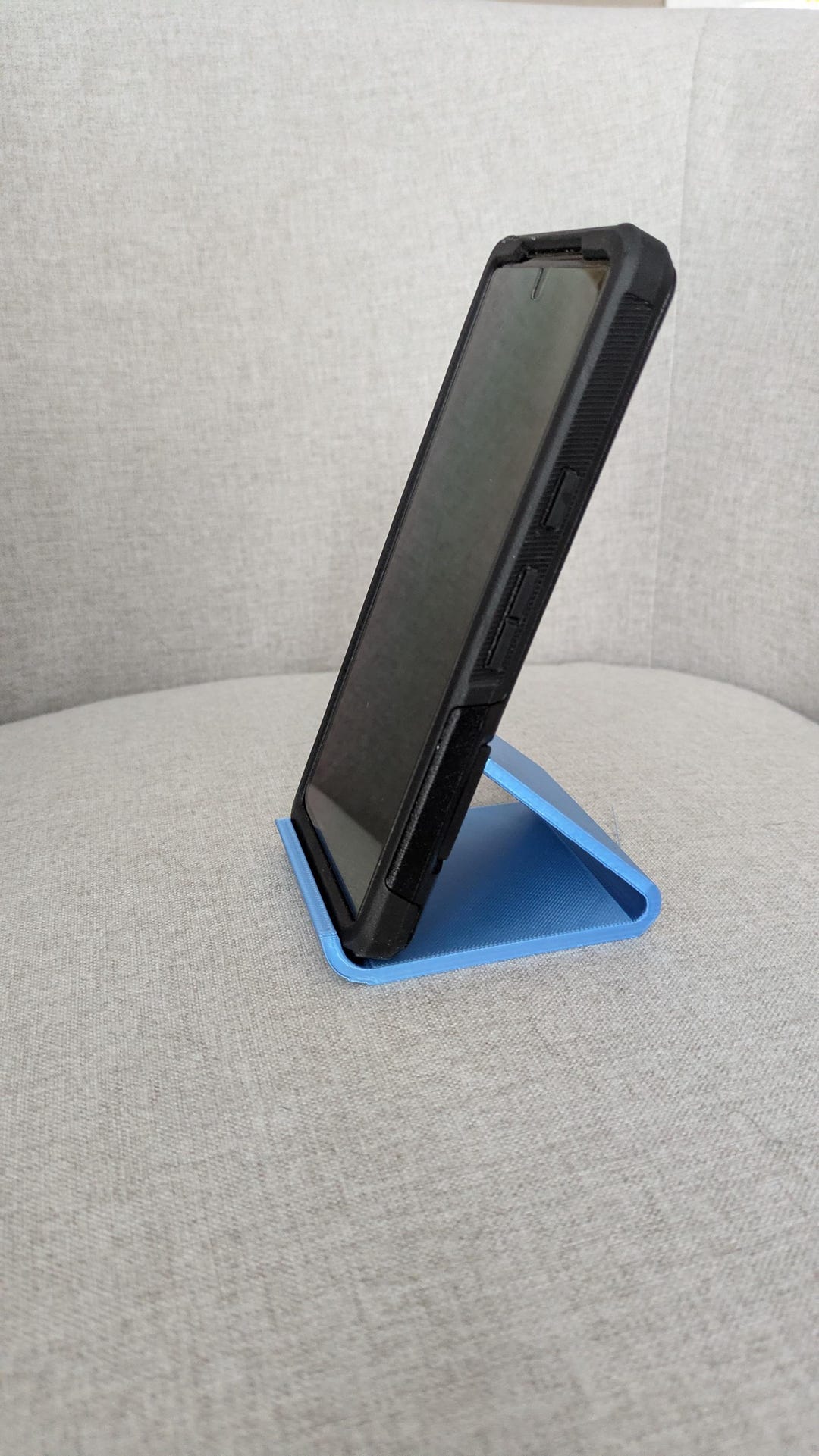 3D Printed Phone Stand | Minimal Desk Cell Phone Holder | Smartphone ...
