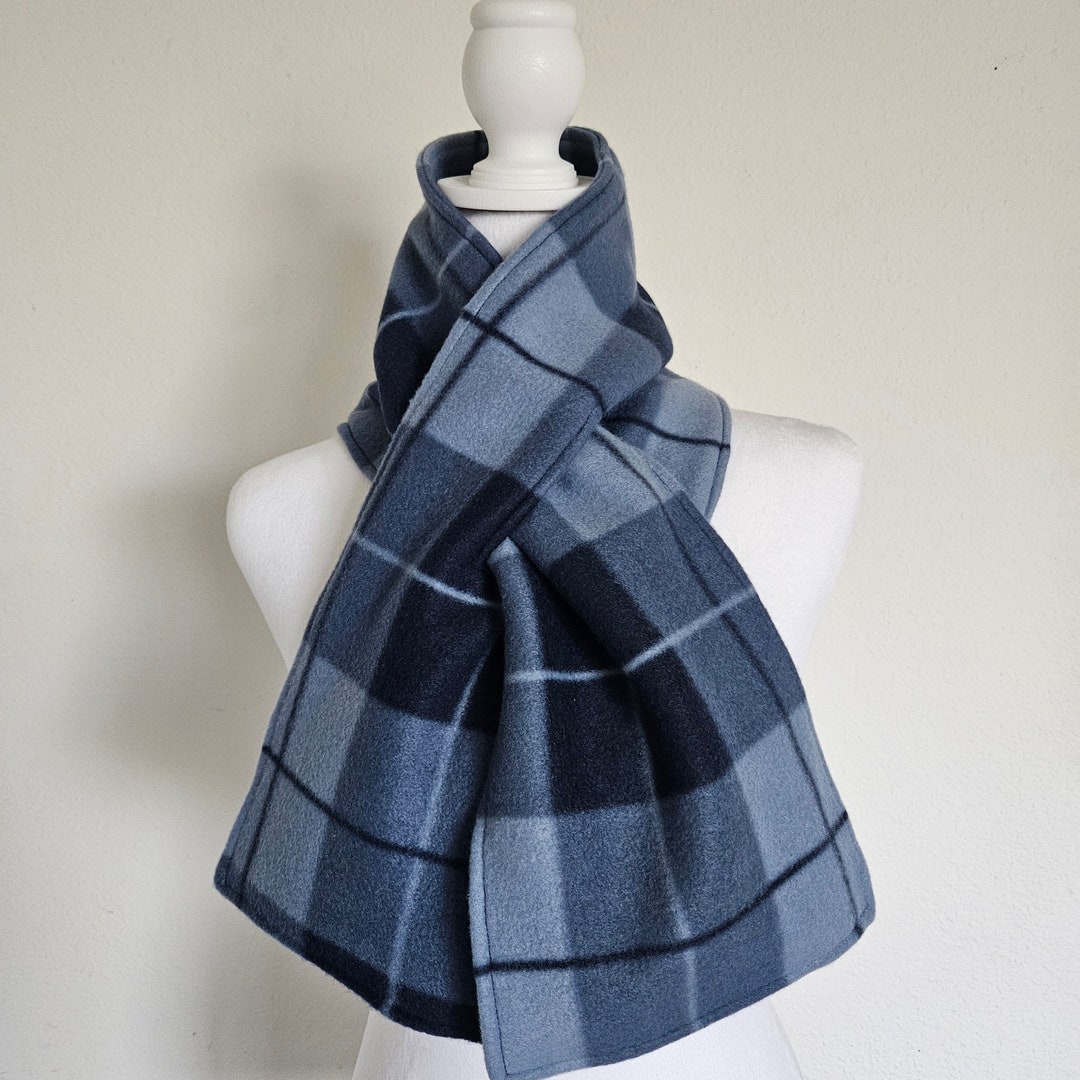 Blue and Navy Plaid Fleece Keyhole Scarf Pull Through Scarf Neck Warmer ...