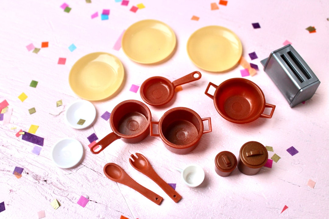 Barbie Kitchen Dishes Accessories Lot, Barbie Plates Cups Pots Pans ...