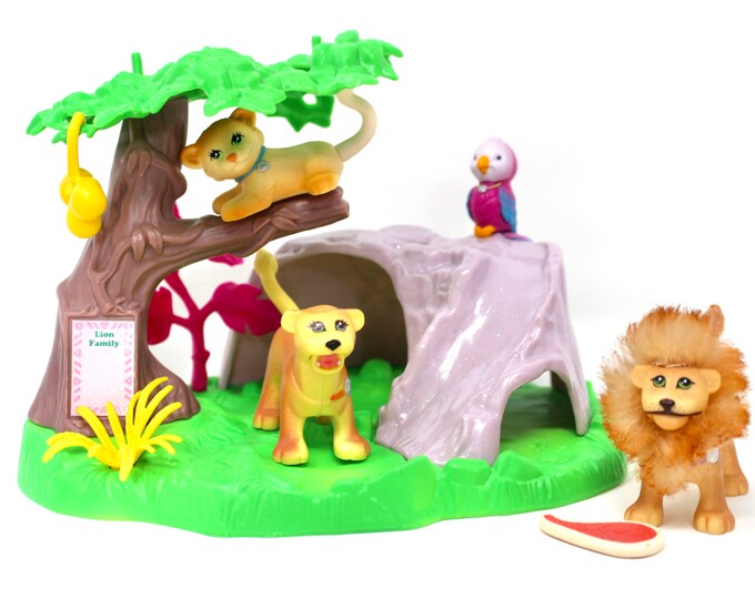 Littlest Pet Shop Playset, Lion Family, Vintage 90s Kenner Keep Me Safe ...