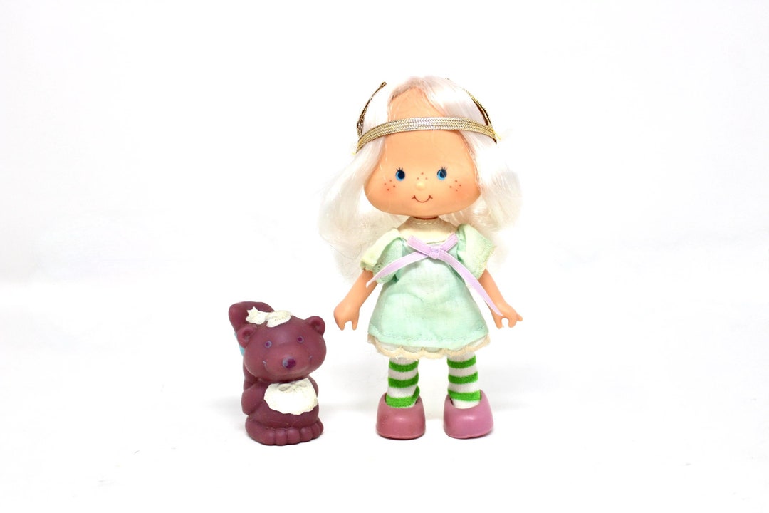 Cherry Cuddler Strawberry Shortcake Doll With Gooseberry Pet, Vintage ...