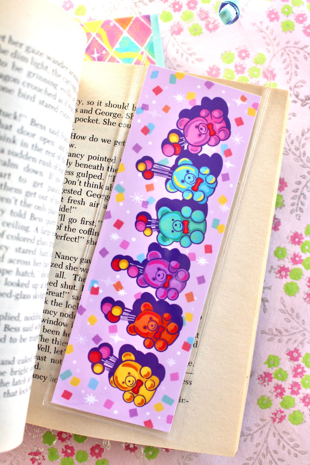 Retro Teddy Bear Bookmark, Cute Rainbow Bookmark, Book Lover Gift ...