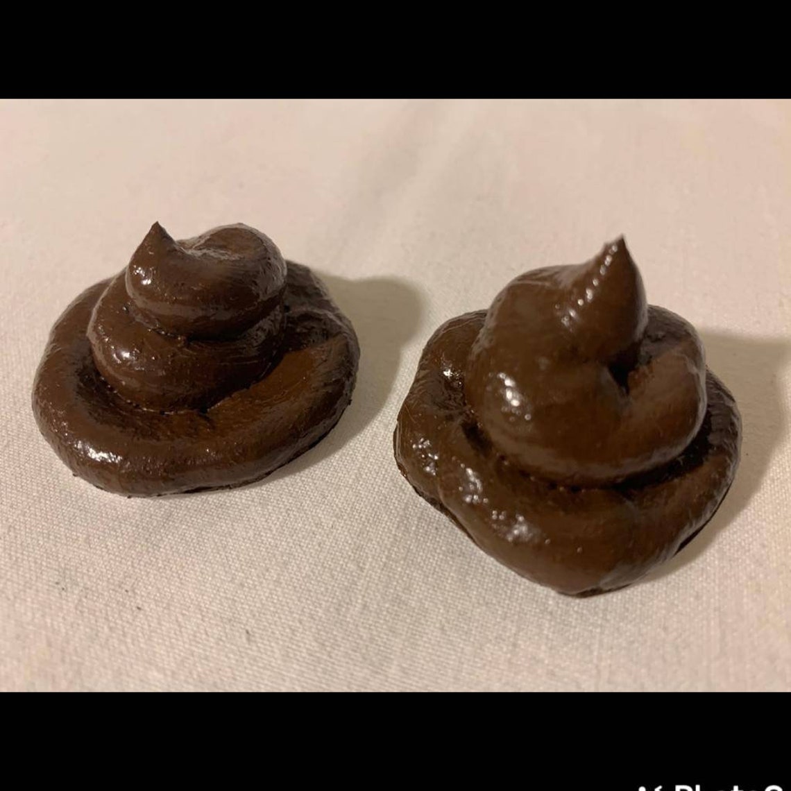 Mini caca falsa conjunto de 2 piezas aspecto realista broma - Etsy España