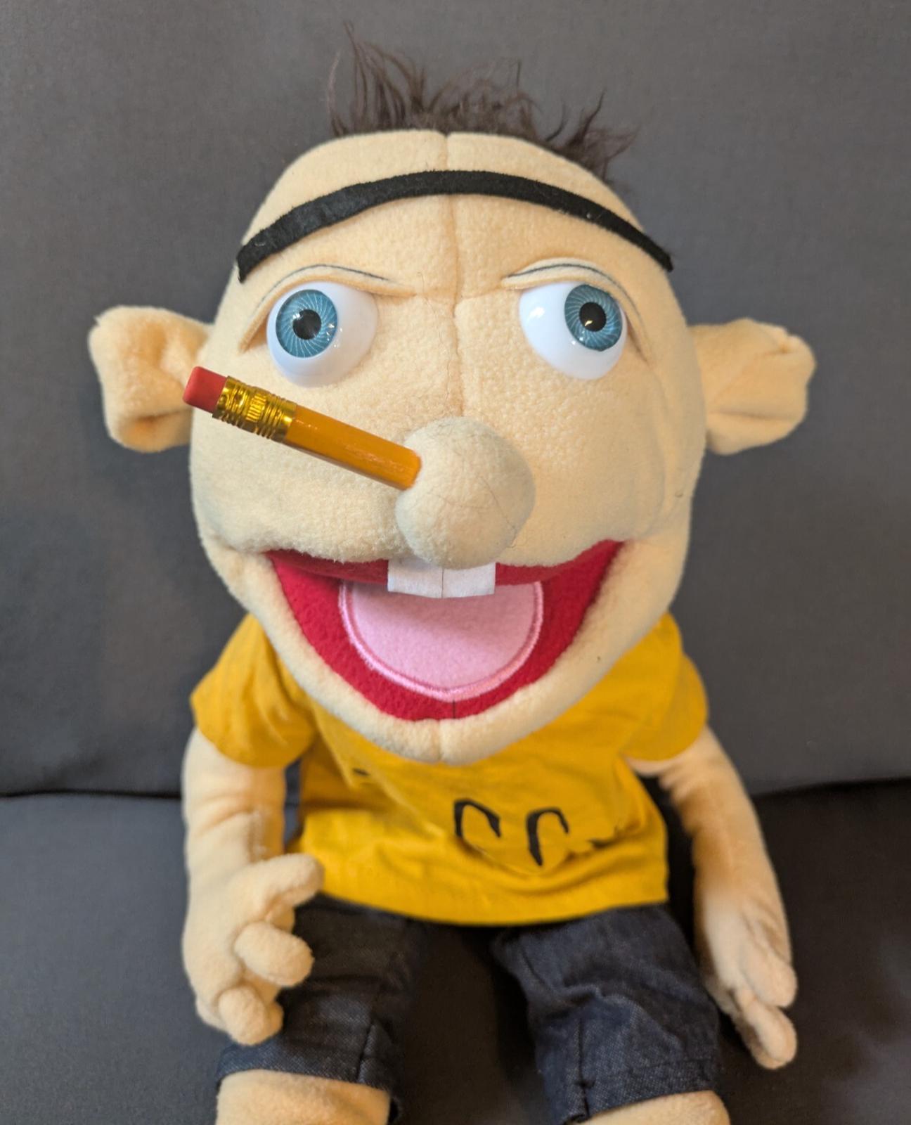 JEFFY Puppet Pencil in Nose SML Super Mario Logan – Missing Accessories ...