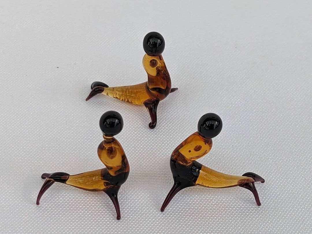 Vintage Blown Glass Mini Ball Balancing Seal Figurines Small Spun Glass ...