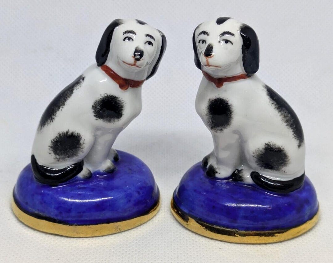 RARE Sitzendorf Germany Spaniel Dog Figurines Pair Staffordshire Style ...