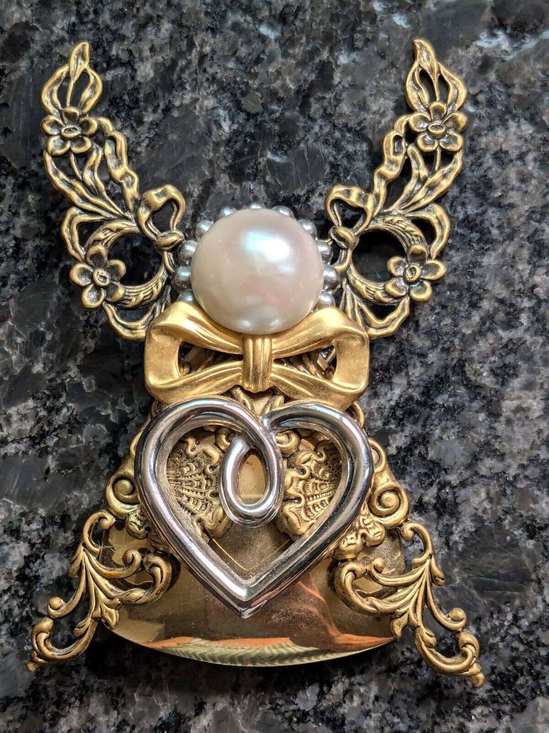 Gorgeous Signed Signature 1994 AOL JANE Angel Pin Brooch Gold Tone ...