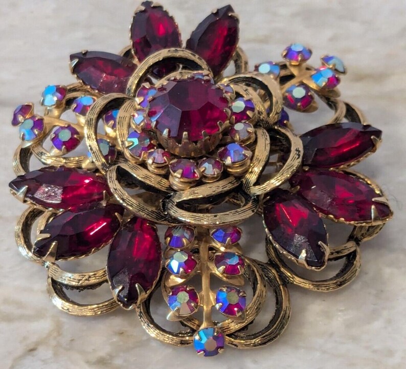 Vintage Signed Selro Selini Deep Red Aurora Borealis Brooch Pin ...