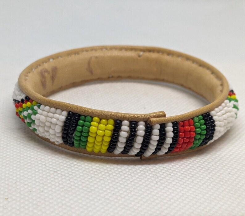 Maasai & Leather African White Mixed Color Tribal Ethnic Bangle ...