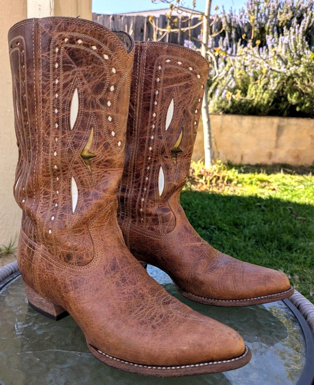 Ladies ARIAT Distressed Brown Heritage Western Cowgirl Boots Cutout ...