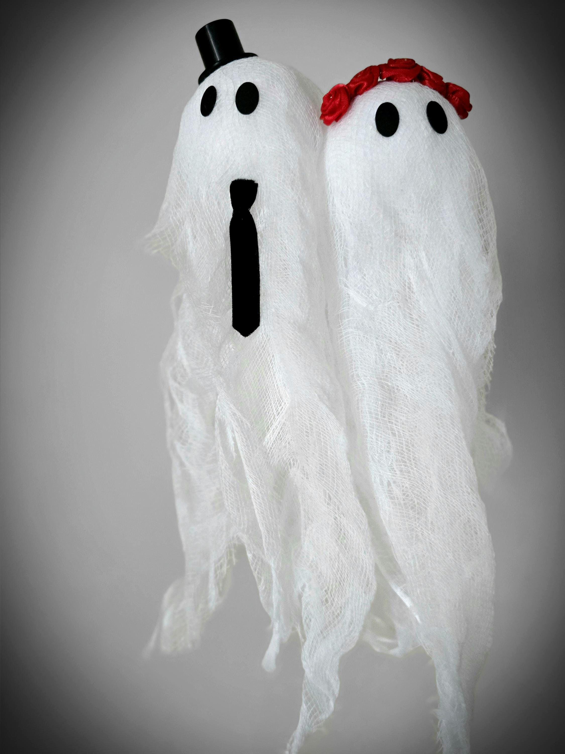 Floating Bride and Groom Ghost , Halloween Ornament - Etsy