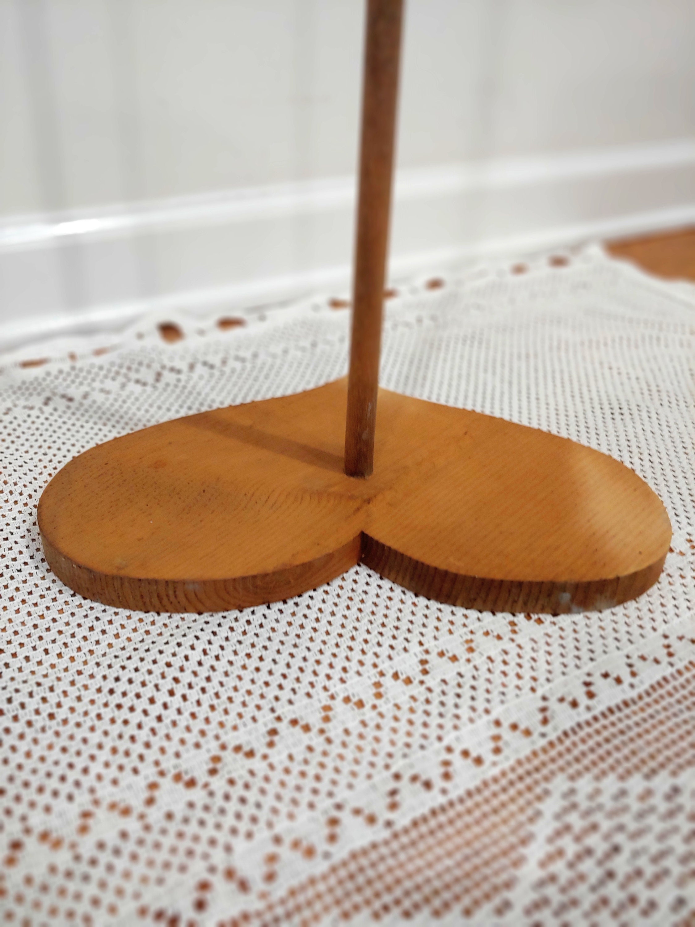 Solid Wood Heart Shaped Hat Stand Vintage Hat Holder Decorative Hat ...