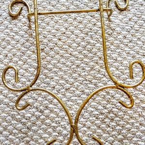 Stunning Metal Brass Wall Plate Holder Towel Holder Plate Rack Wall ...