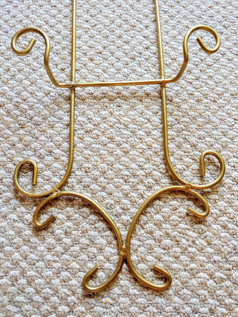 Stunning Metal Brass Wall Plate Holder Towel Holder Plate Rack Wall ...