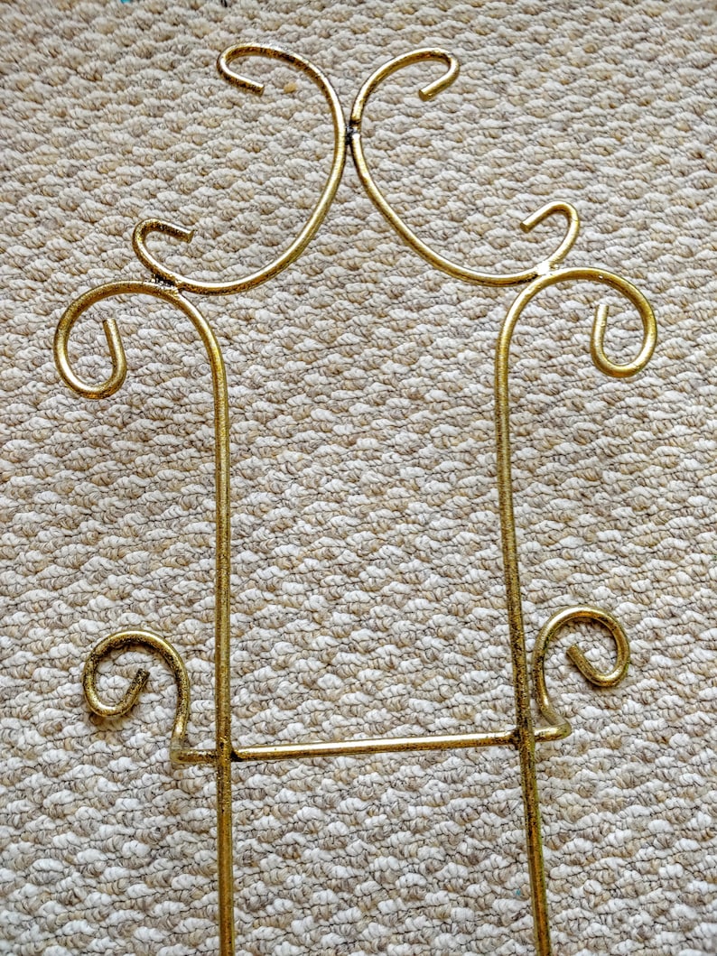 Stunning Metal Brass Wall Plate Holder Towel Holder Plate Rack Wall ...