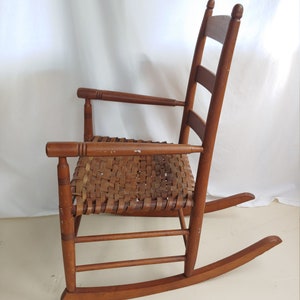 Beautiful Antique Wooden Shaker Split Woven Seat Kids Rocking Chair ...