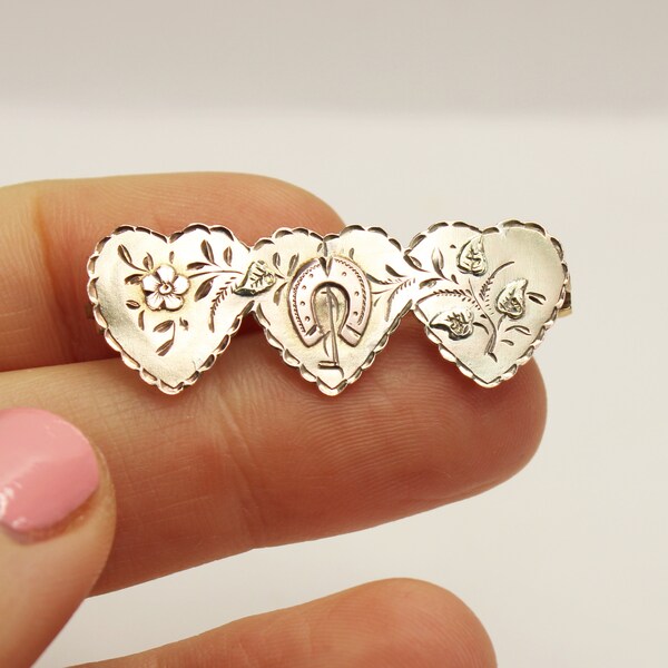 Sweetheart Brooch - Etsy UK
