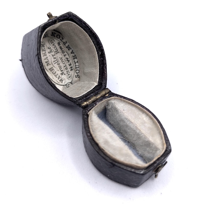 Antique | Victorian Lozenge Ring Box, Dark Brown Leather | T J Veale ...