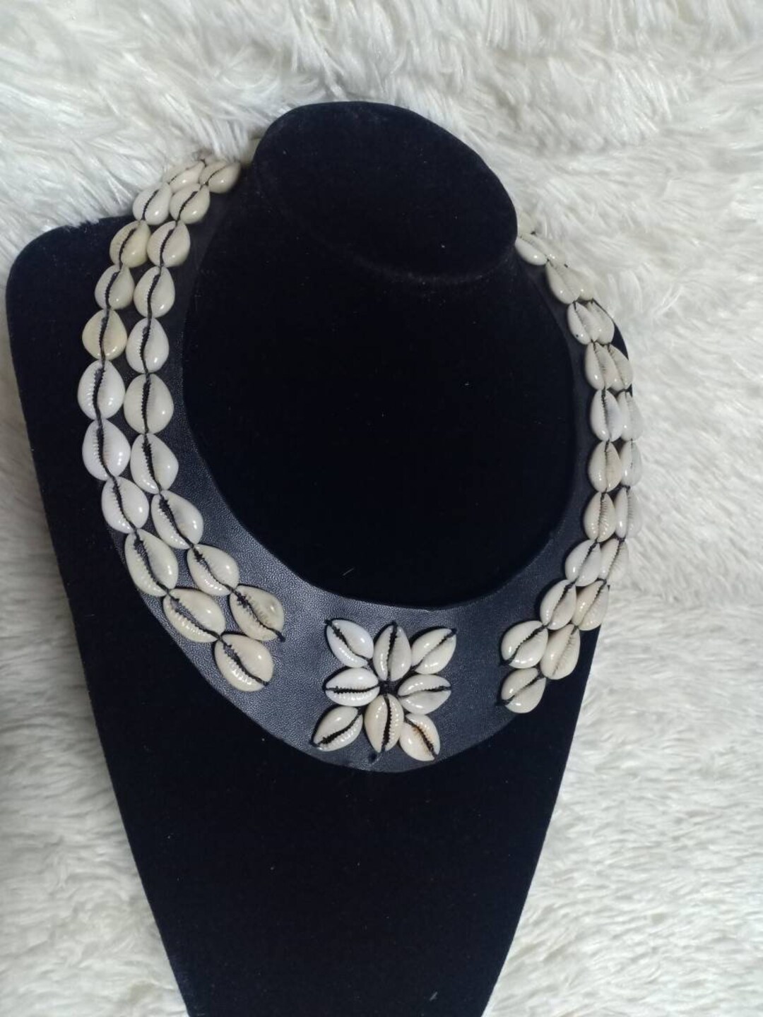 ON SALE: Tribal Shells Choker African Cowrie Shell - Etsy