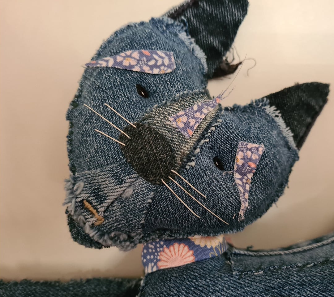 UPCYCLED DENIM PDF Lounging Cat Pattern Ideal for Cat Lovers and Empty ...