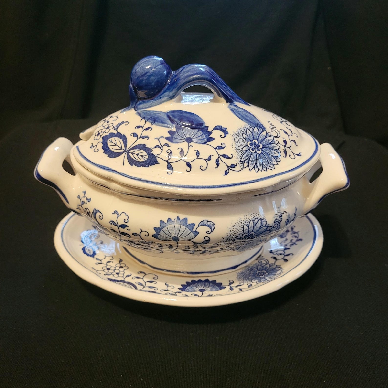 Vintage Tureen Boat 3 Piece Blue Onion Porcelain Decorative Dishware ...
