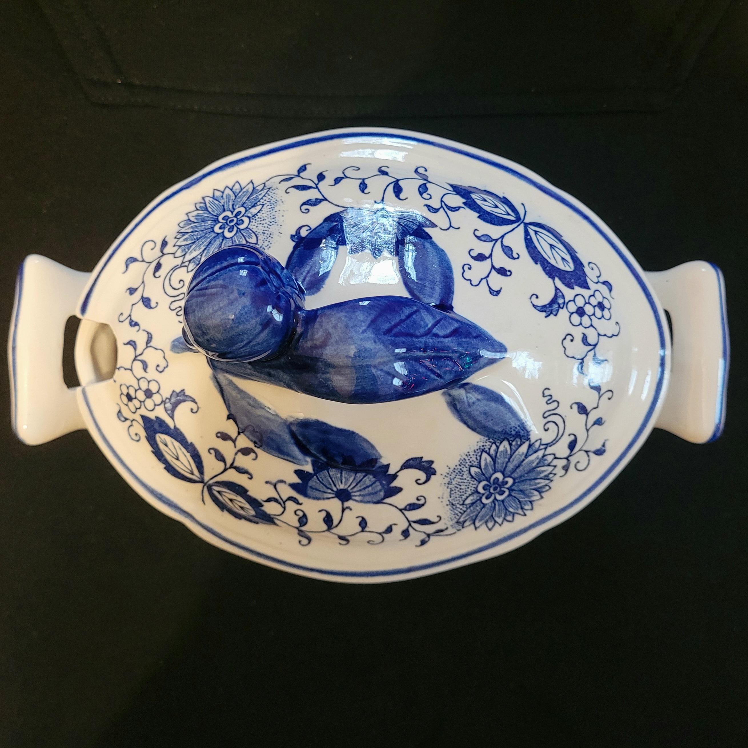 Vintage Tureen Boat 3 Piece Blue Onion Porcelain Decorative Dishware ...