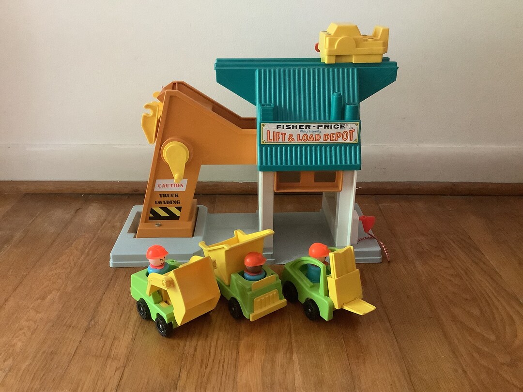 Fisher Price Little People Lift and Load Depot #942 - Etsy