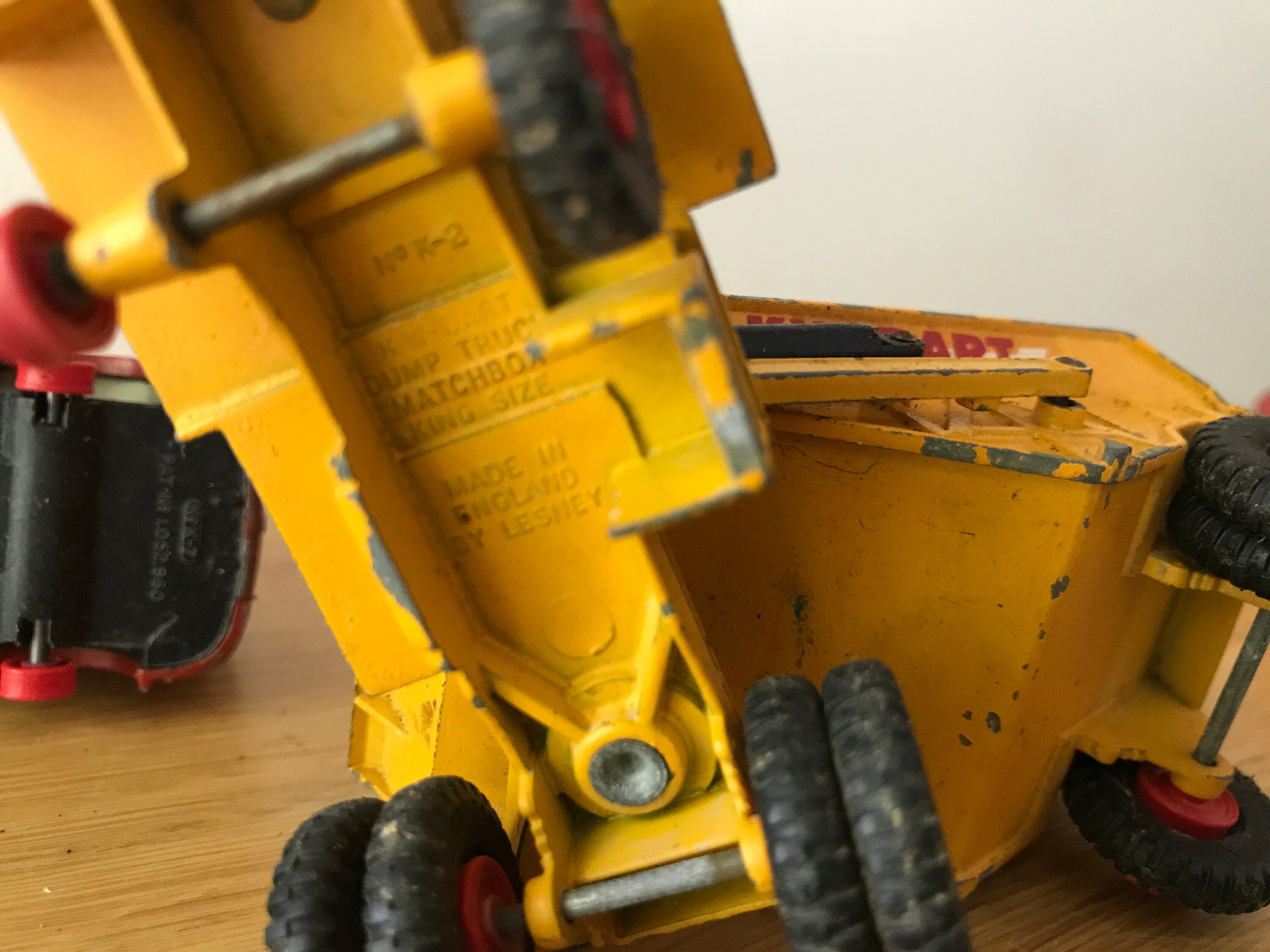 Matchbox King Size Refuse Truck Dump Truck and Case Tractor - Etsy UK