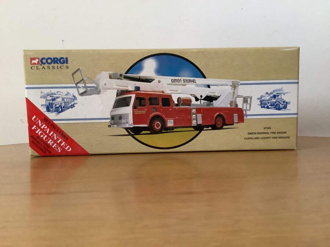 Corgi Classics Simon Snorkel Fire Engine Cleveland County Fire Brigade ...
