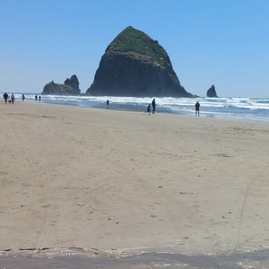 WATER From THE GOONIES Filming Locations Cannon Beach Haystack Rock ...