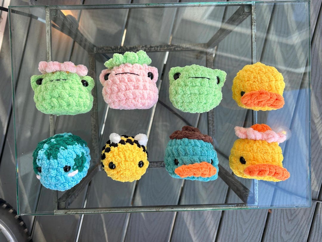 Mini Frogs Ducks Bee Globe Crochet Plushie Amigurumi Squishable Stuffed ...
