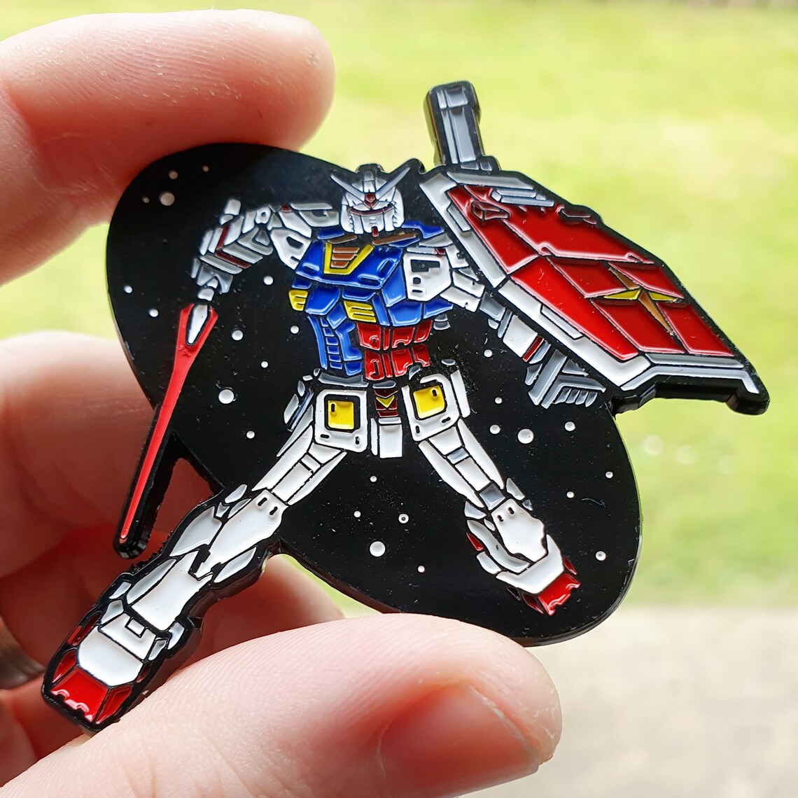 Pin Badge G01 Gundam FREE Sticker - Etsy