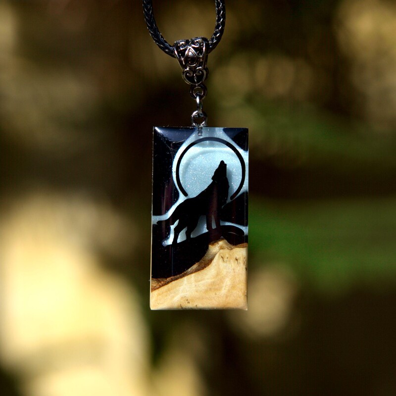 Wolf Necklace - Etsy