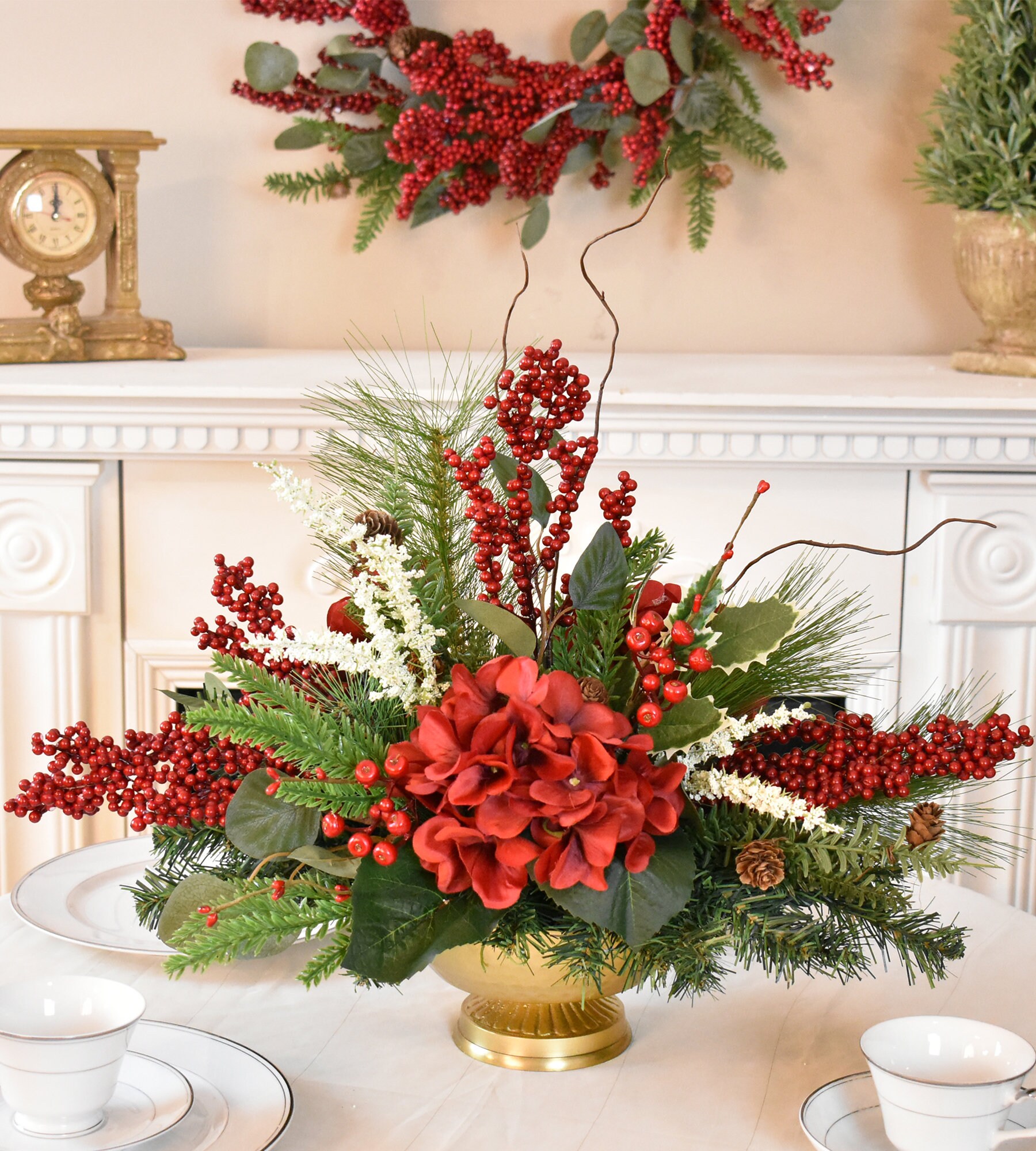 Red Winter Berry Centerpiece With Pine - Etsy