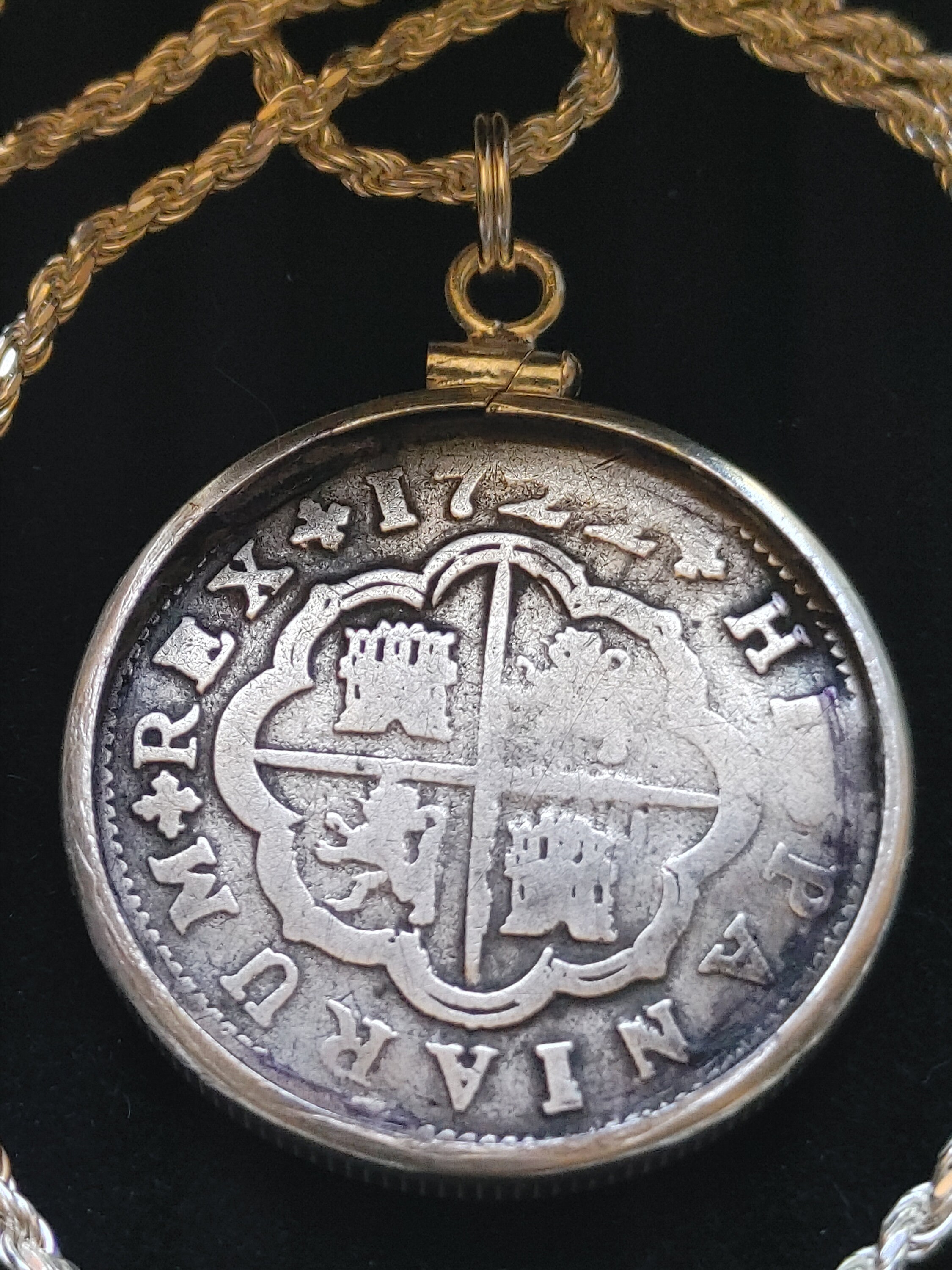 Spanish Octolobe Cross 1722 Silver Colonial Reale Lions Con Castles ...