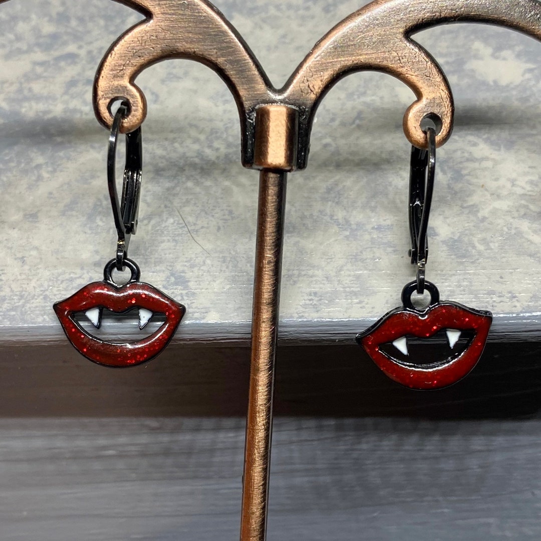 Small Vampire Teeth and Lips Mouth Charm bite Me Dangle Drop - Etsy