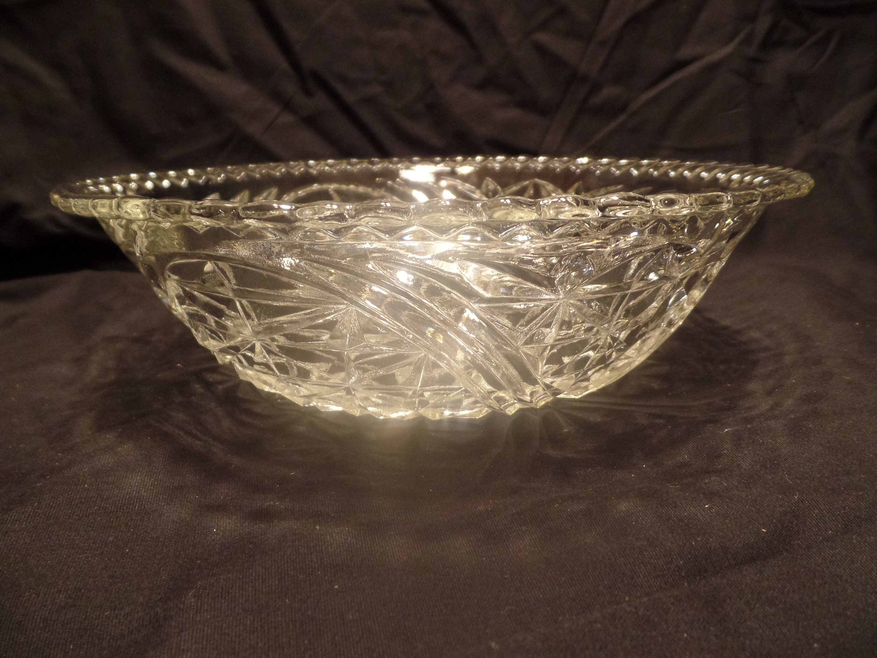 Vintage Clear Pressed Glass Serving Bowl with Scalloped Edge | Etsy