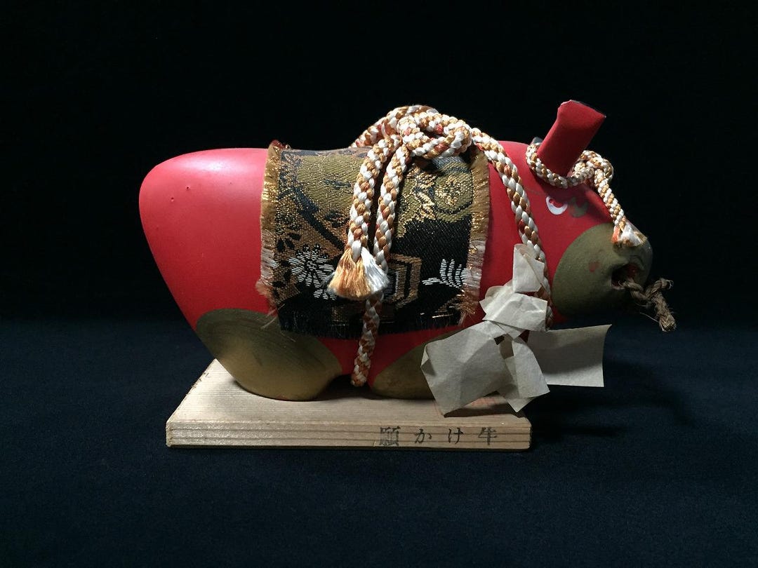 M1766 Japanese Cow Style Doll Okimono GANKAKE USHI Interior Decoration ...
