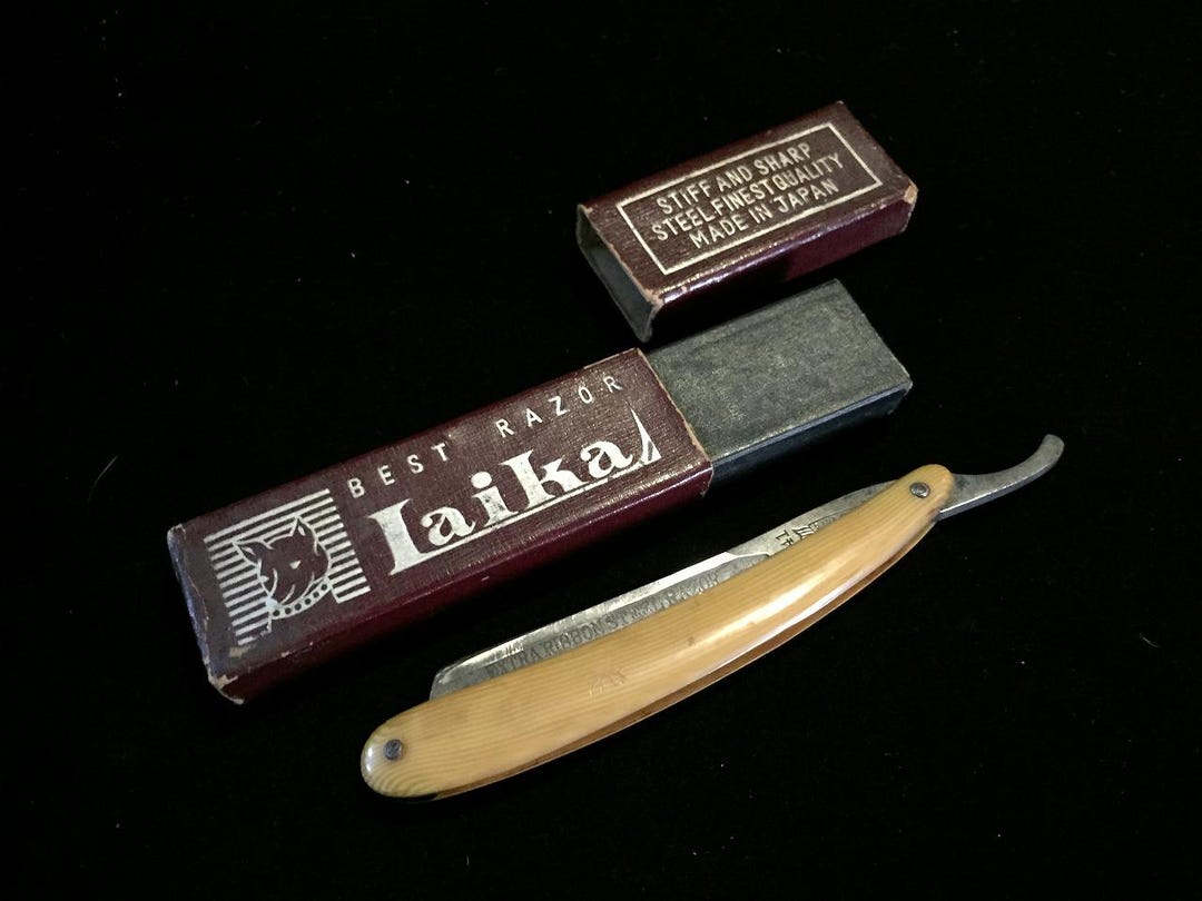 A1809 Japanese Razor KAMISORI Vintage Folding Type Western Leather Box ...