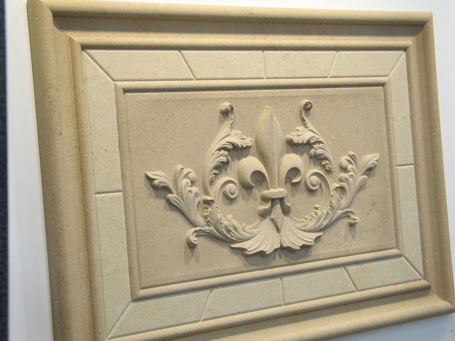 Classic Relief Carved Limestone Custom Decorative Backsplash Tile 16 ...