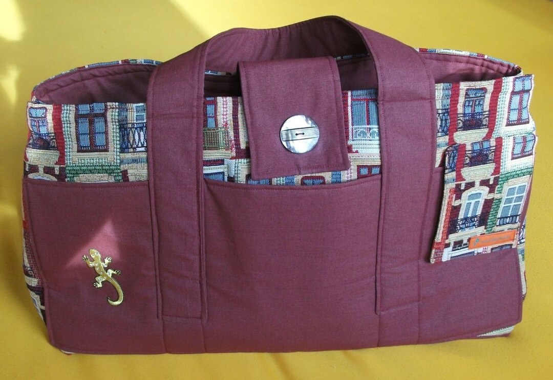 Shopper Weekend Bag in Tapestry Design – Elegant Bag With Many ...