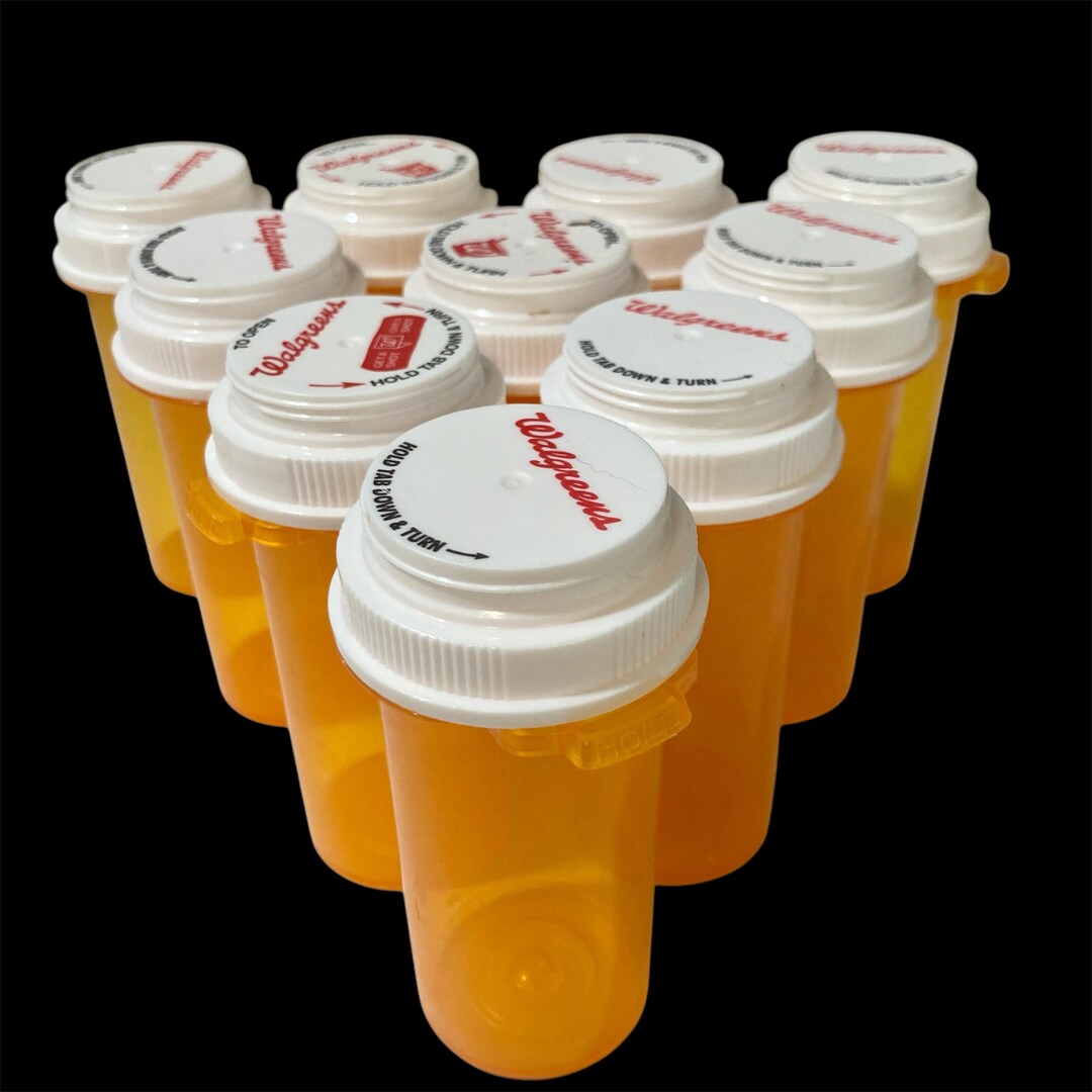 Empty Used Amber Medicine Bottle Lot 10 Small to Medium Plastic Bottles ...