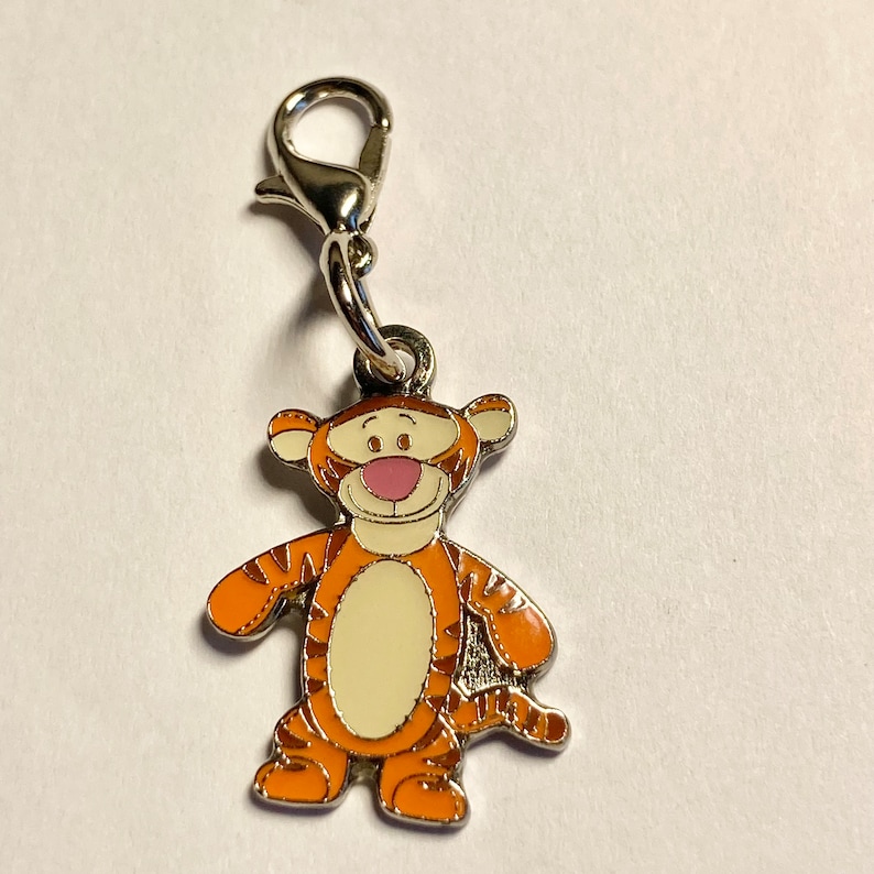 Vintage Disney Tigger Clip on Charm Lot of 5 Charms Purse Zipper Pull ...