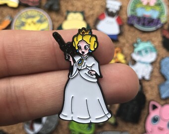 Princess peach pin | Etsy