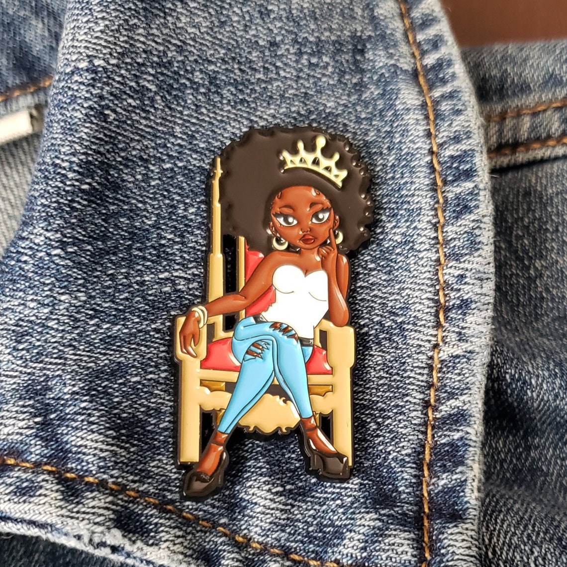 Black Queen on Throne Enamel Pin Afro Queen Pin Hard Enamel - Etsy
