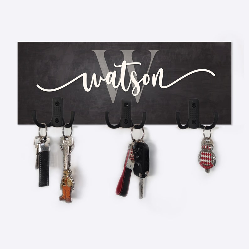 Personalized Wood Key Hanger for Wall Custom Family Name Key - Etsy